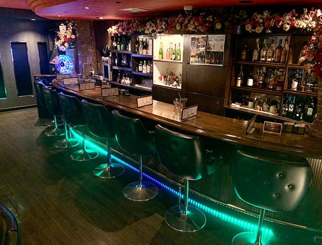 BAR NUMBER NINE（ナンバーナイン） - 国分寺のガールズバー求人バイトなら【体入ショコラ】